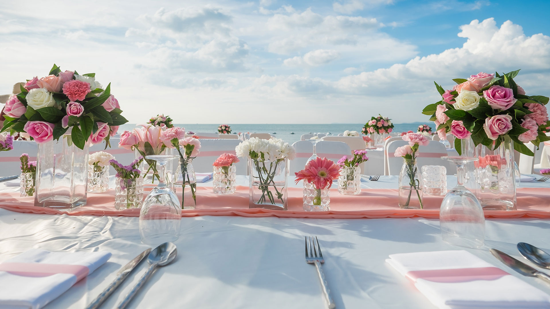 Mexico All Inclusive Resorts & Luxury Suites | The Villa Group®
